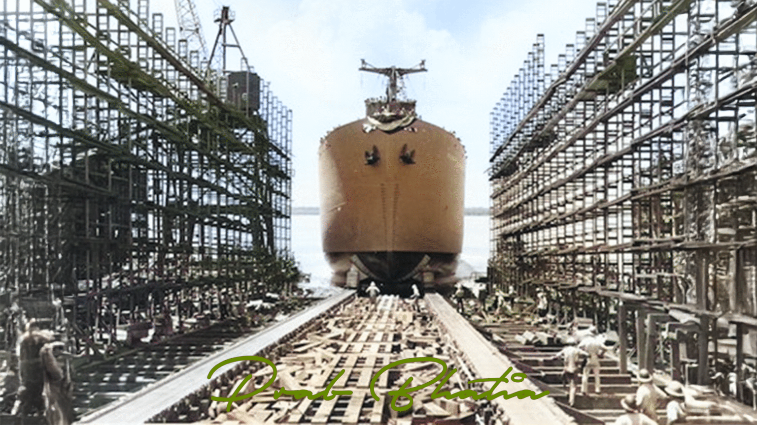 HOW AMERICA BUILT ~5,000 SHIPS IN WWII – TMLGLASS
